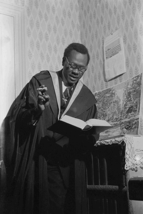 The Ever Young Photographer James Barnor - post