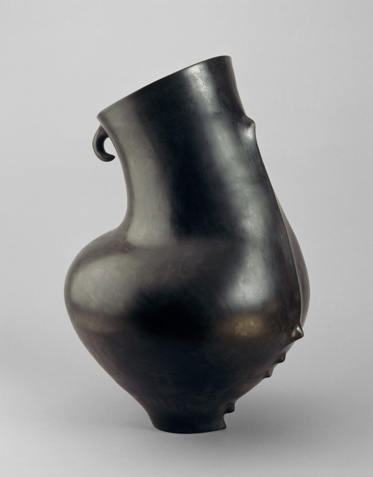 The Shifting Resonances of Magdalene Odundo’s Vessels on the Global Stage